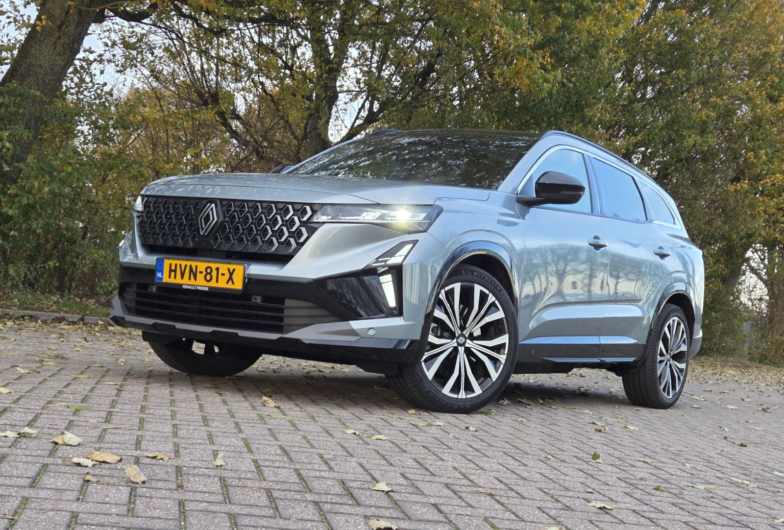 Autotest Renault Espace E-Tech Hybrid 200: onze beoordeling - AutoScout24