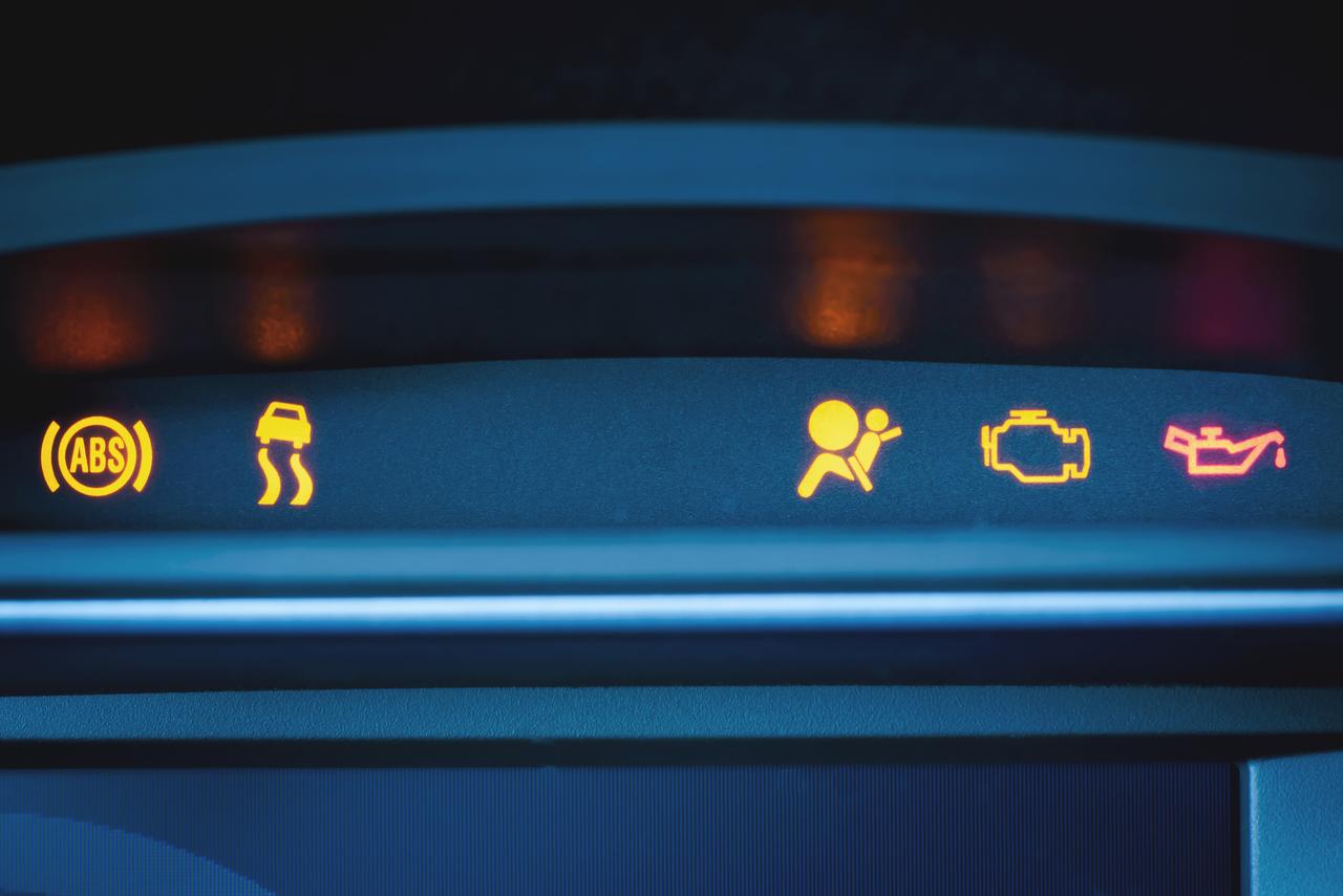 Spie Auto: Quali Sono i Simboli e Cosa Significano - AutoScout24