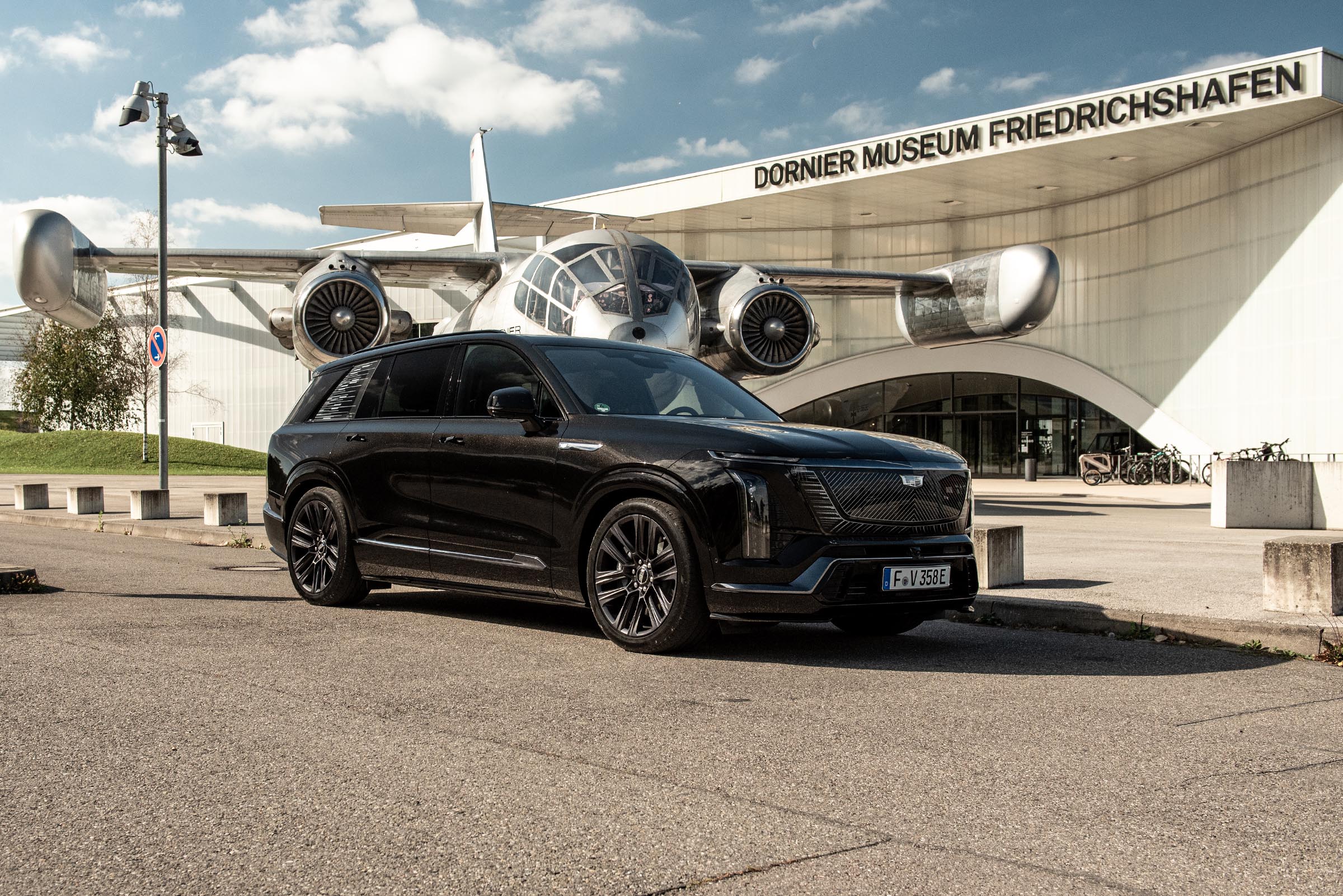 Kurztest Cadillac Vistiq (2026): Viel Lipstiq, wenig Magiq ...