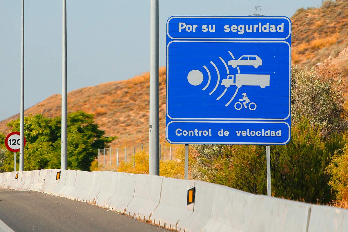 El indetectable radar Falcon revoluciona la vigilancia del tráfico ...