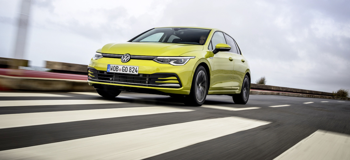 VW Golf vs. Ford Focus: Die Kompaktwagen im Autovergleich - AutoScout24 ...