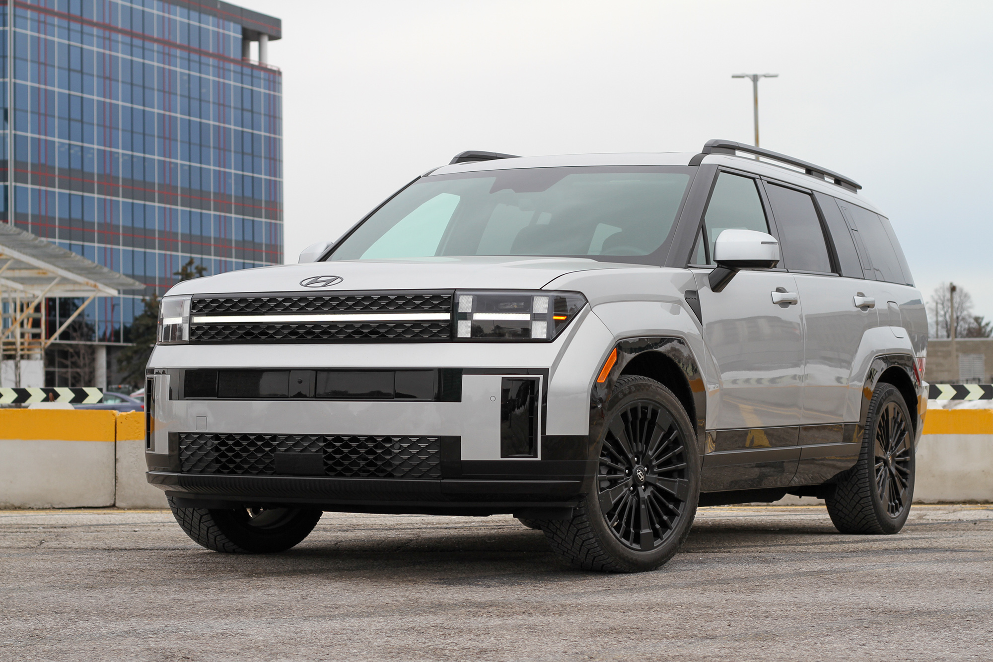 10 Cheapest 3-Row Vehicles in Canada: 2026 - AutoTrader.ca