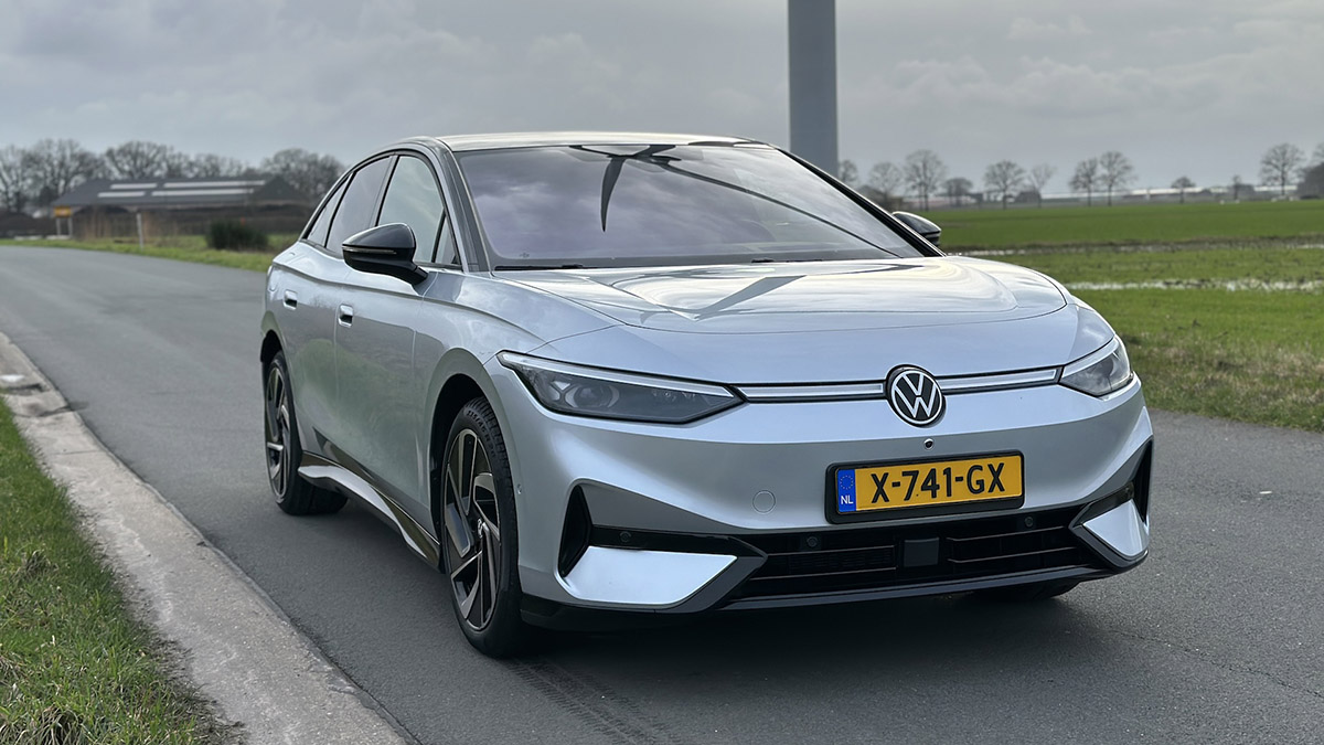 Autotest en review Volkswagen ID.7 (2025): onze ervaring - AutoScout24