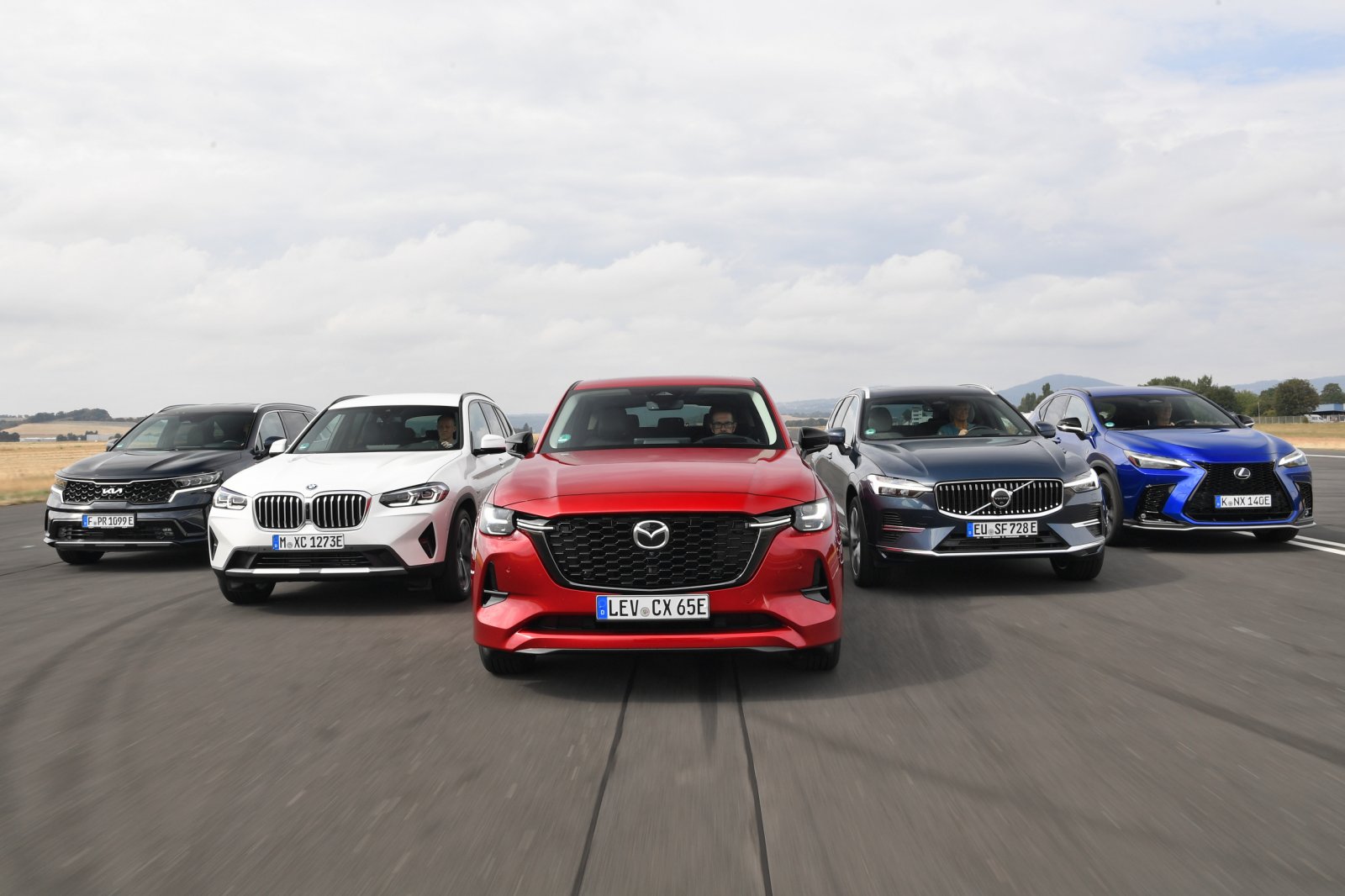 TEST: is de Mazda CX-60 net zo premium als de Volvo XC60? - AutoScout24