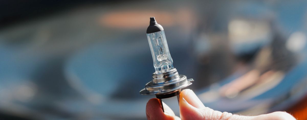 Xenon-lamp auto: alles over soorten, kosten en vervanging - AutoScout24