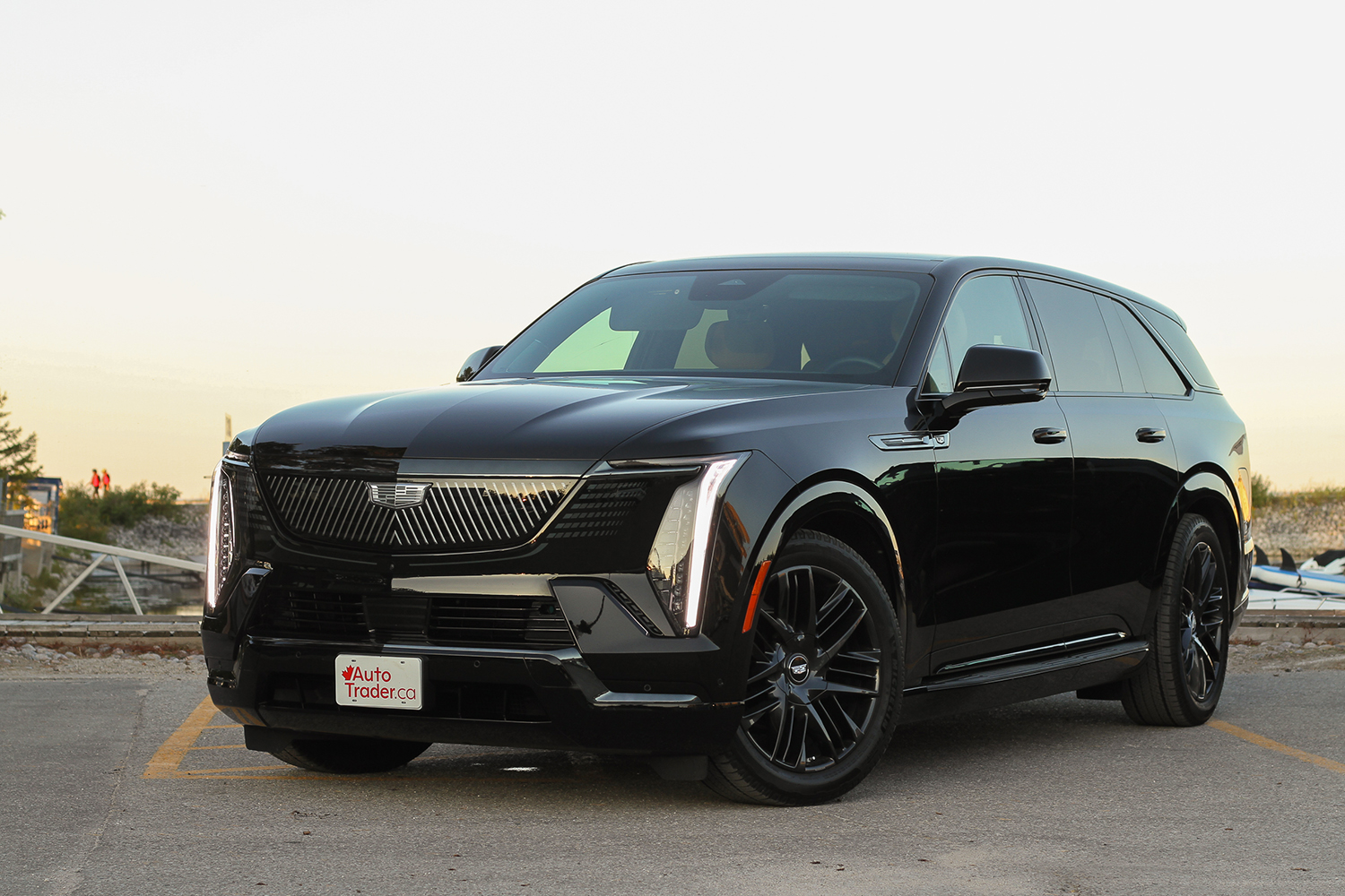 2025 Cadillac Escalade IQ Review - AutoTrader.ca