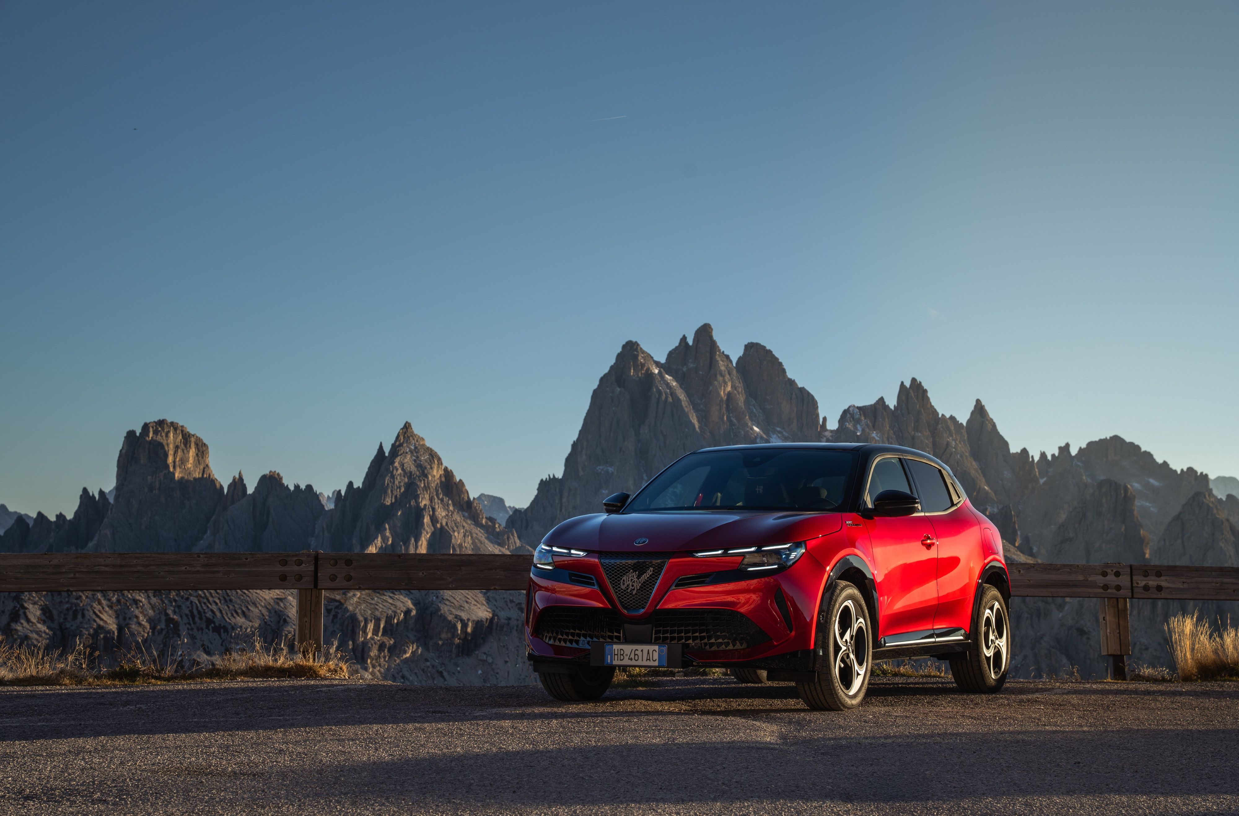 Alfa Romeo Junior Edizione Milano Cortina 2026 in offerta lancio ...