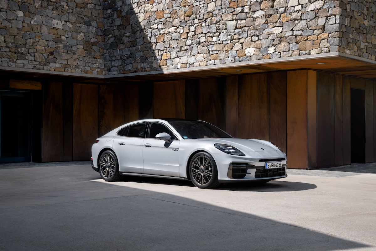 Nieuw: Porsche Panamera Turbo S E-Hybrid zweept met 782 pk (2024 ...
