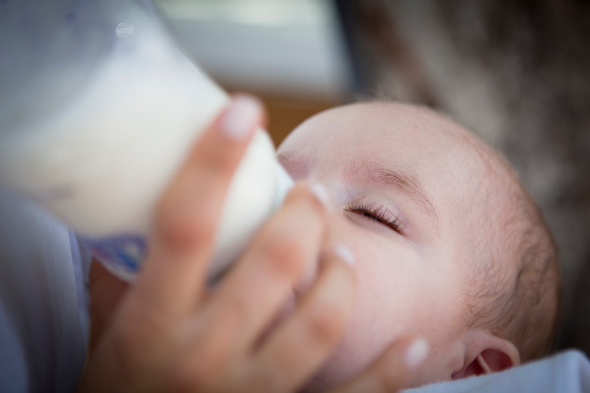 Baby formula recalled over toxin fears - full list of affected batches ...
