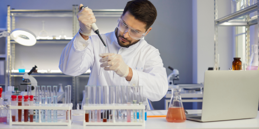 Working Alone in a Laboratory: Risks and Regulations | SafetyCulture