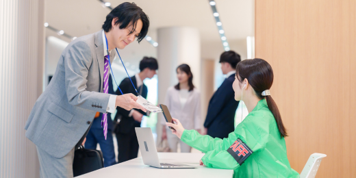 Visitor Management: The Ultimate Guide | SafetyCulture