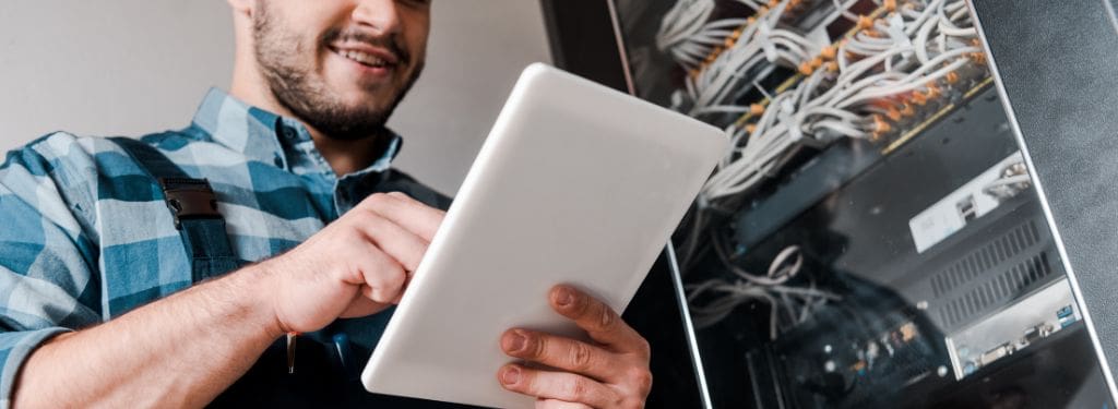 Top 7 Electrician Apps and Software of 2026 | SafetyCulture