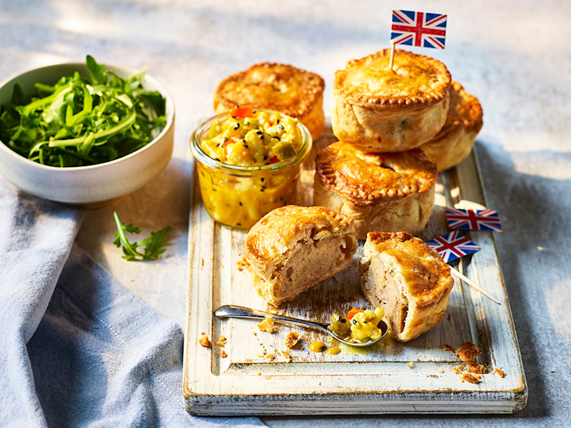 Quorn Mini Vegan Pies With Quick Piccalilli | Quorn