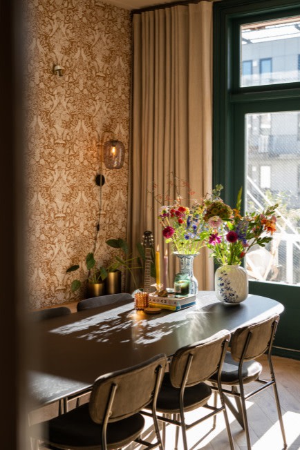 Maak een accentmuur met behang | Karwei