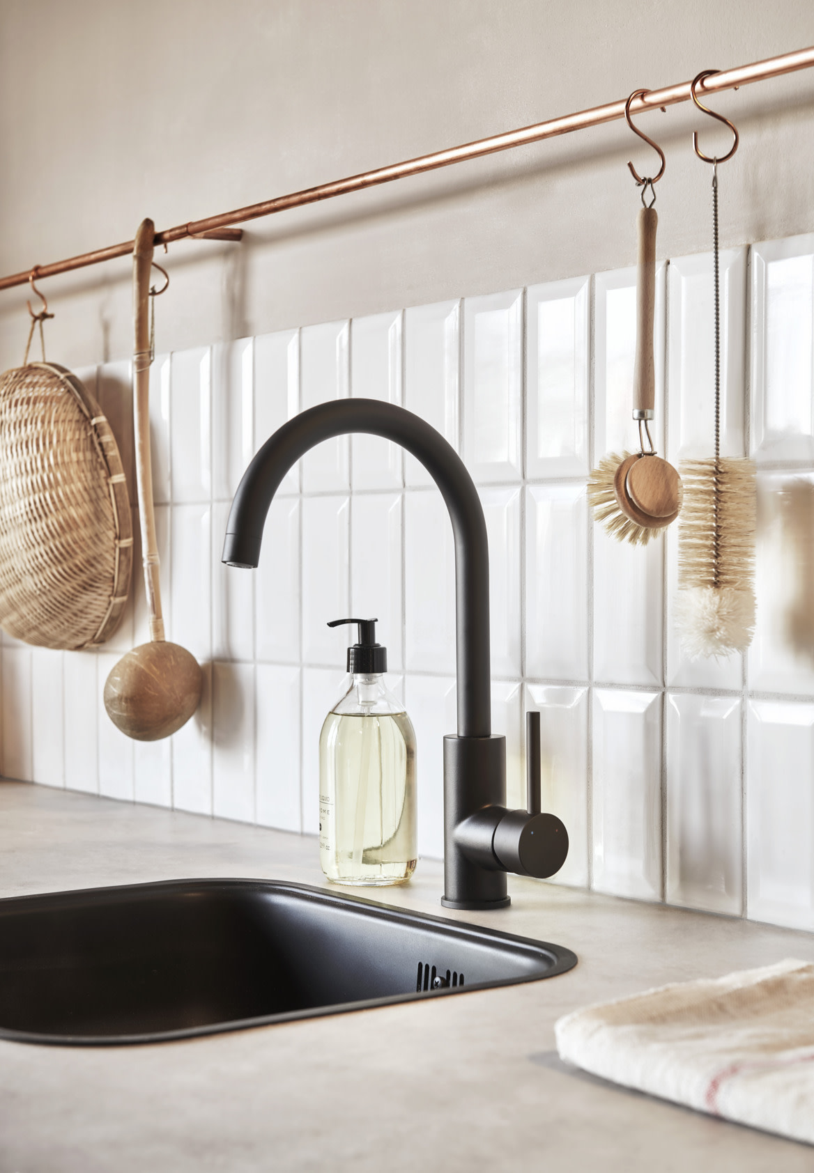 DIY: Keuken stang van koper maken - Karwei