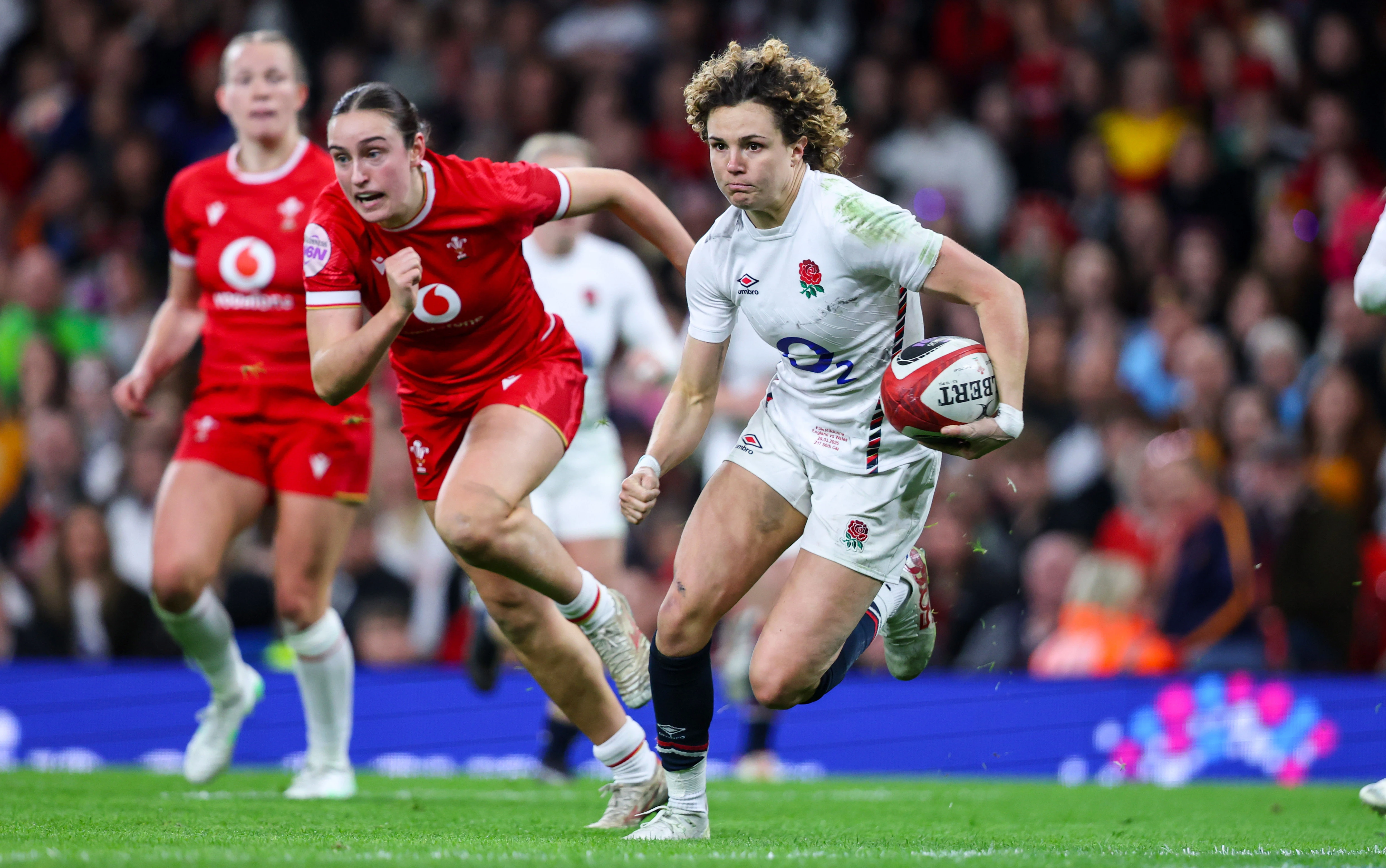 Mitchell told Red Roses to 'take the handbrake off' | Wales v England ...
