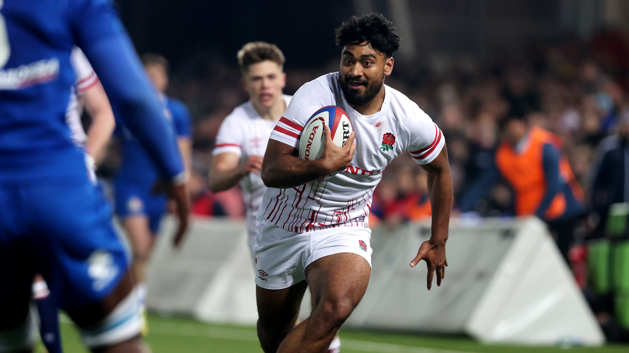 Ma’asi-White shines as England hold off Italy - U6N Landing Page
