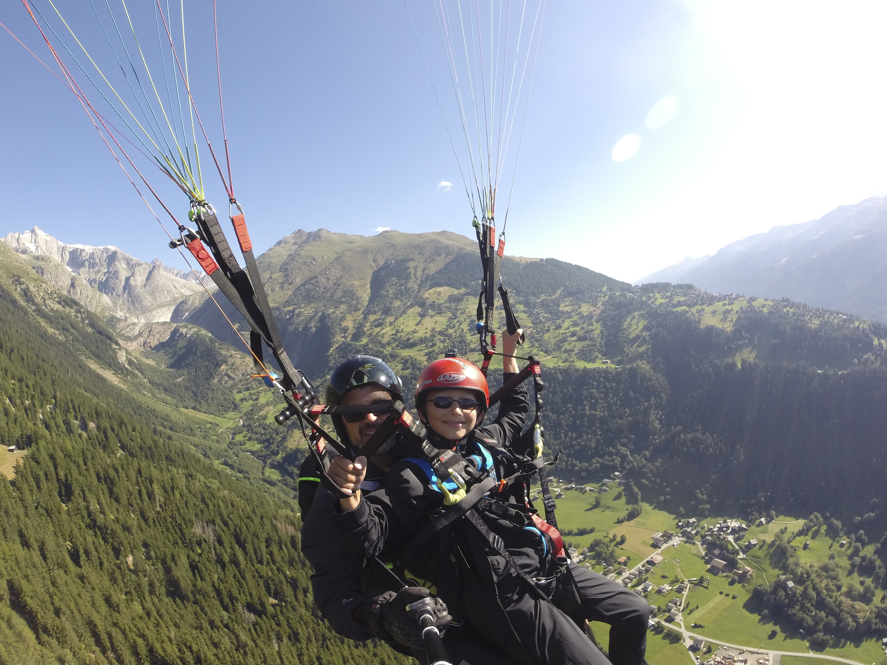Paragliding kids flight Gletschi - Aletsch Arena | Valais Switzerland