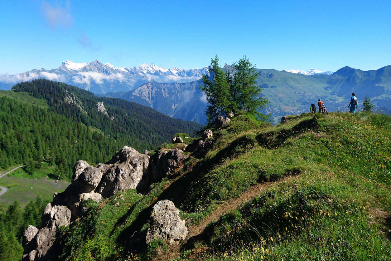 Moay - Cabane Brunet | Valais Switzerland