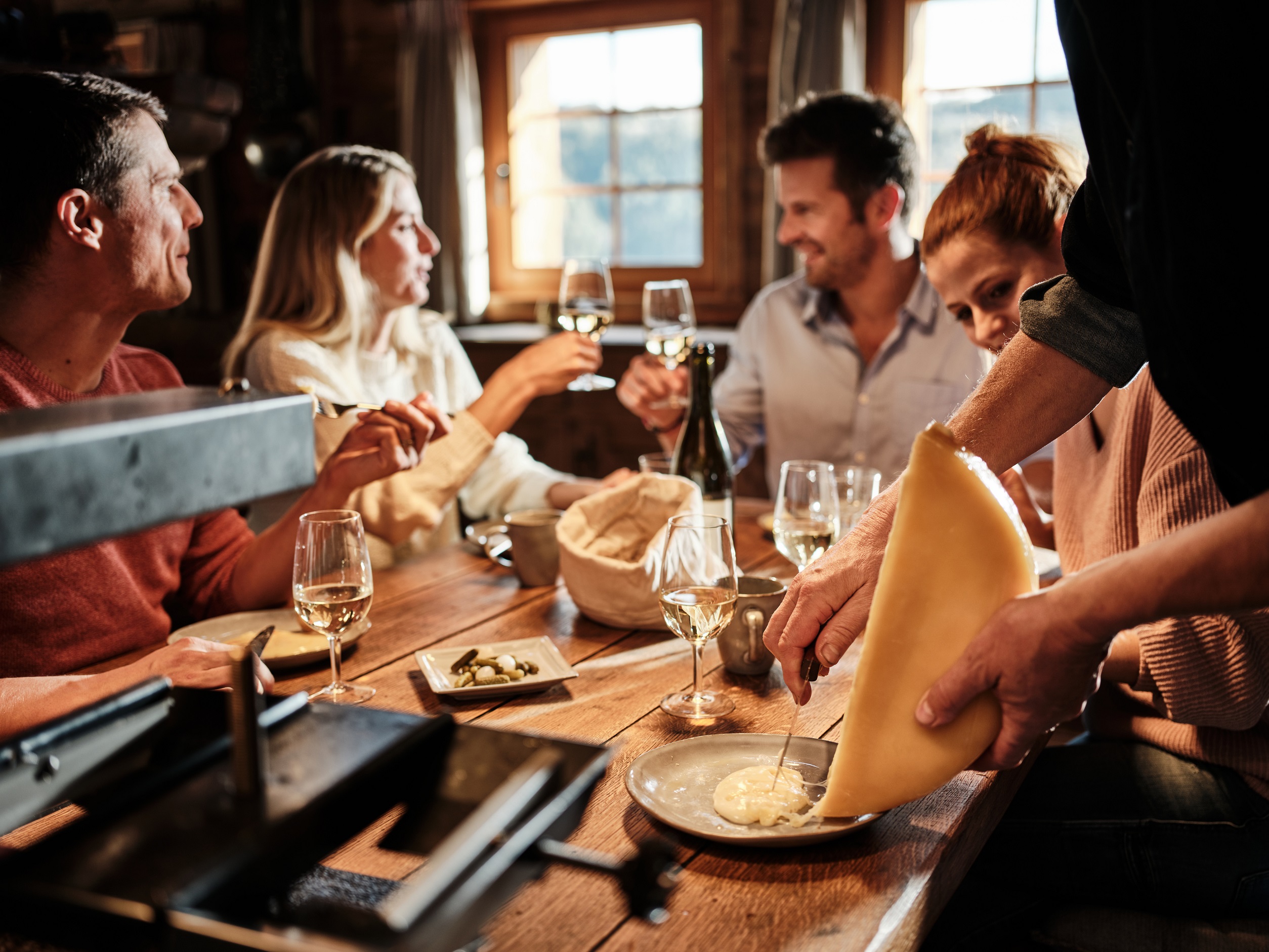 Siders - Ausflug mit Wein & Raclette | Wallis Schweiz