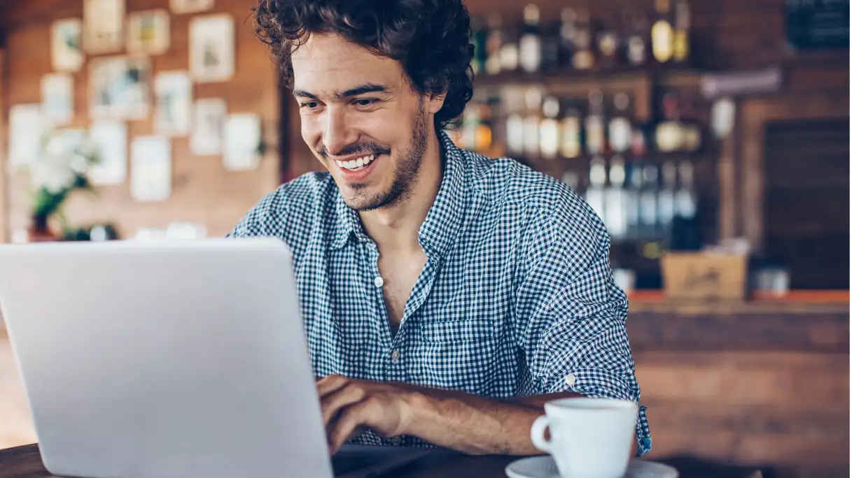 Customer Happiness: How to Create in 2024 (5 Tips) | Sprinklr