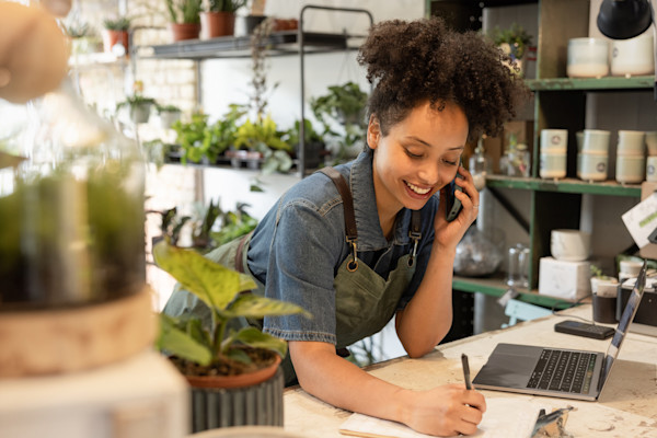 How to Deliver High-touch Customer Service in 2024 | Sprinklr