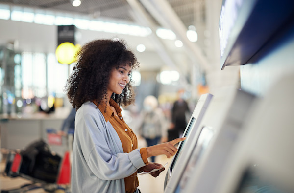 Proactive Customer Service Explained [+ Examples] | Sprinklr | Sprinklr