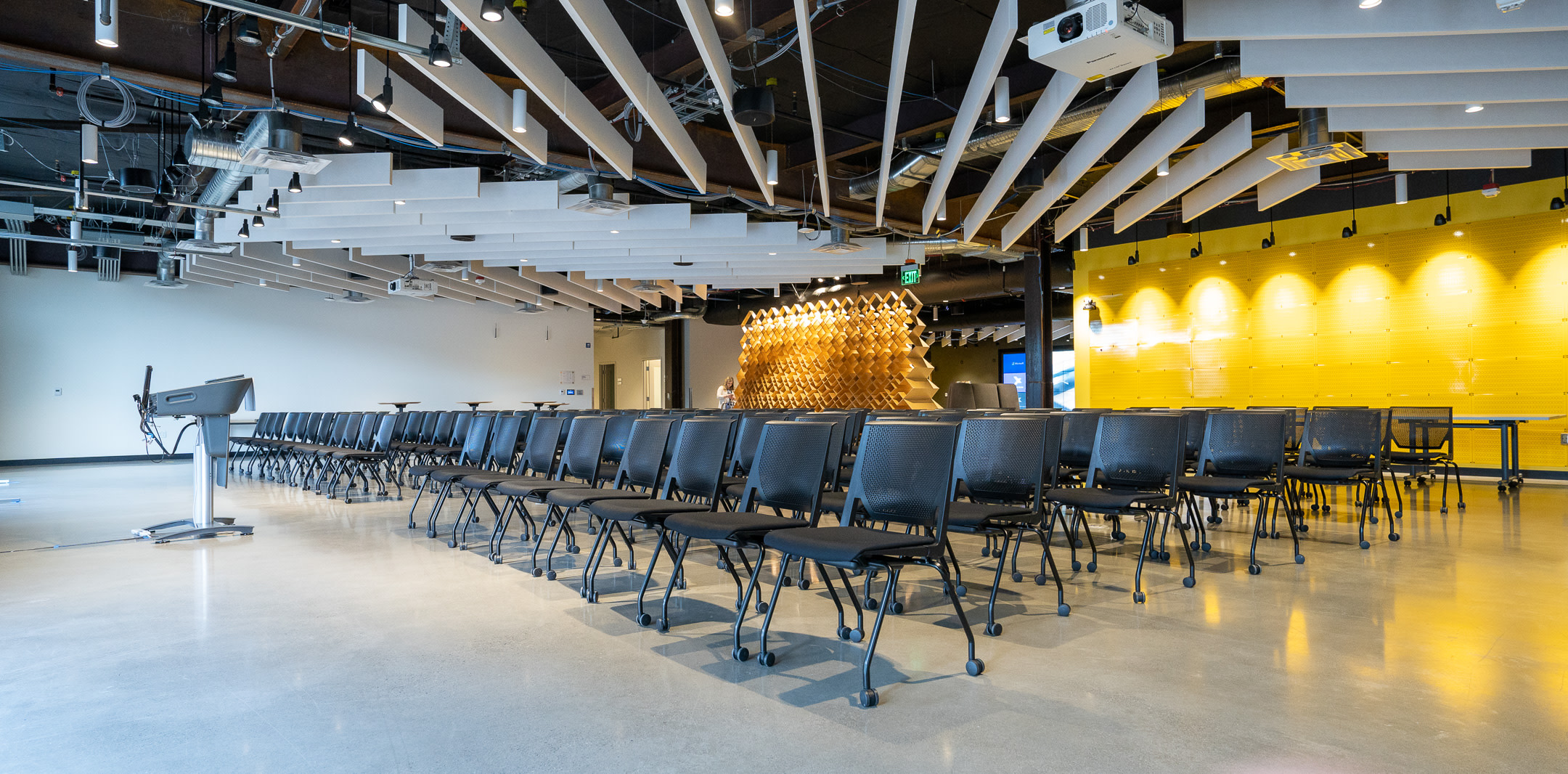 Room Details | UW's Global Innovation Exchange