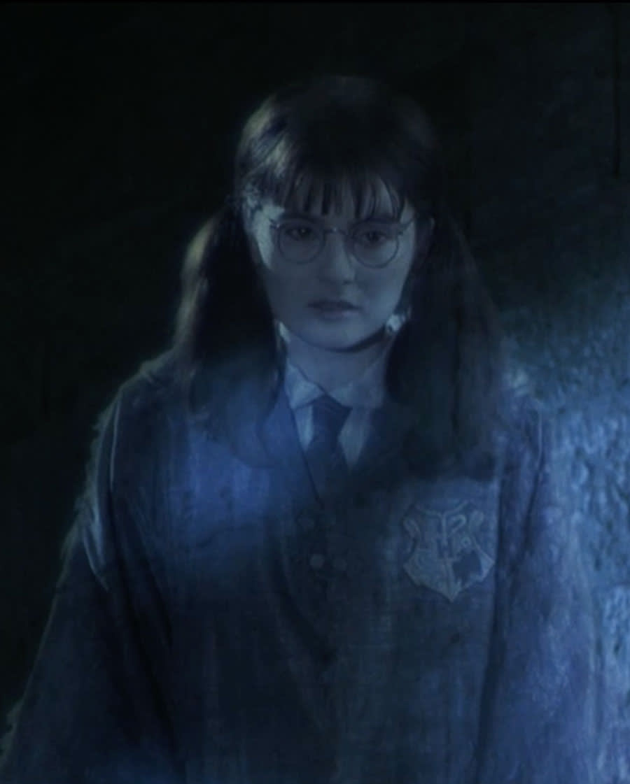 Harry Potter | The Ghosts of Hogwarts | Wizarding World