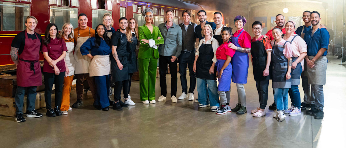 Harry Potter | Meet the teams of Harry Potter: Wizards of Baking ...