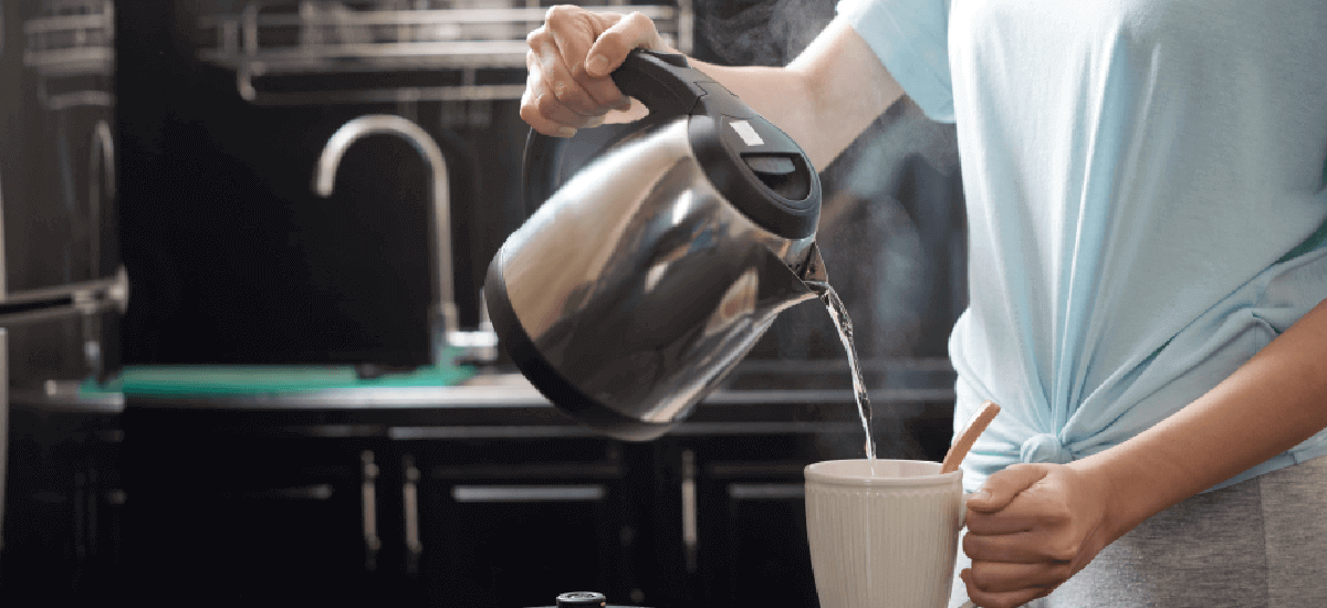 Top 10 Benefits of Drinking Hot Water