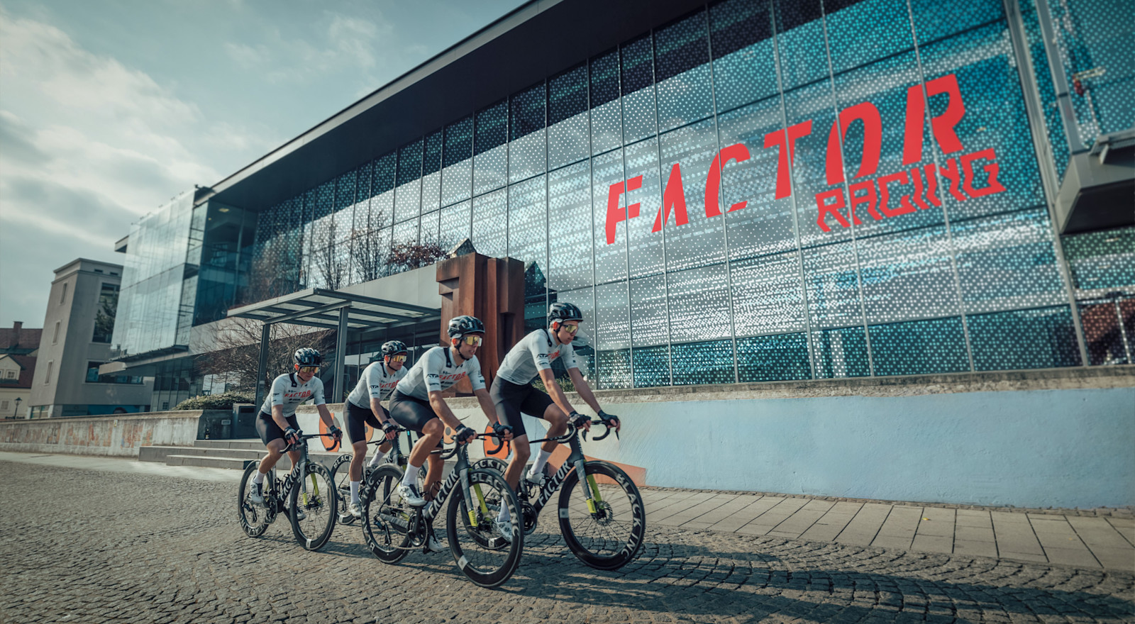 Henrique Avancini headlines Factor Racing