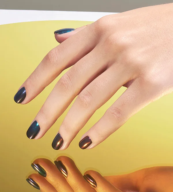 Metamorphic Metal Blue Chrome Pro Nail Art | OPI