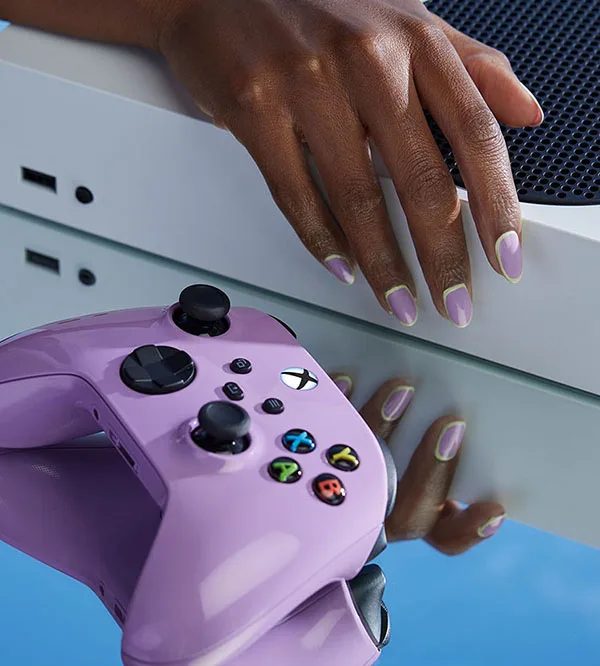 Pixels Unlocked Holographic Checkered Pro Nail Art | OPI