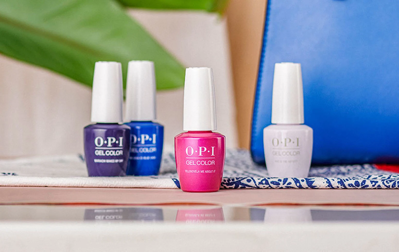 What Are Gel Nails? What is a Gel Manicure - Blog | OPI