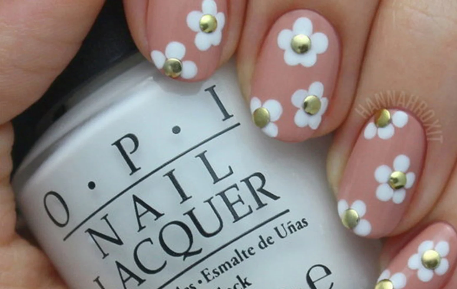 Pro Spotlight: Hannah Rox It | Nail Artist & Blogger - Blog | OPI