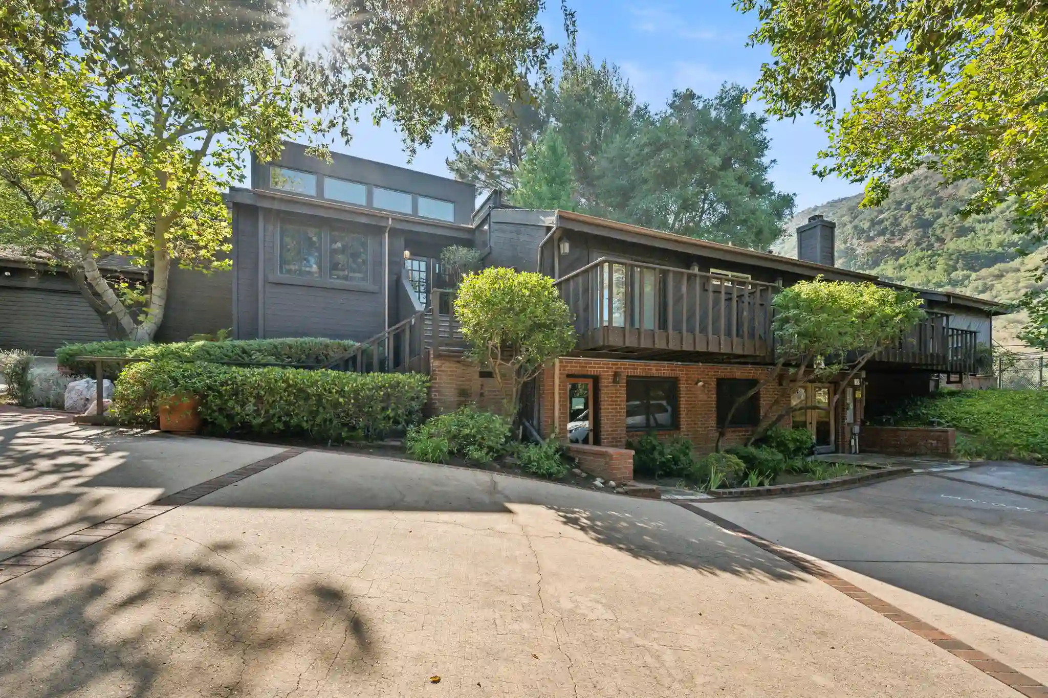 Monte Nido Mountain Nest | Calabasas, CA | SoCal Mental Health Directory