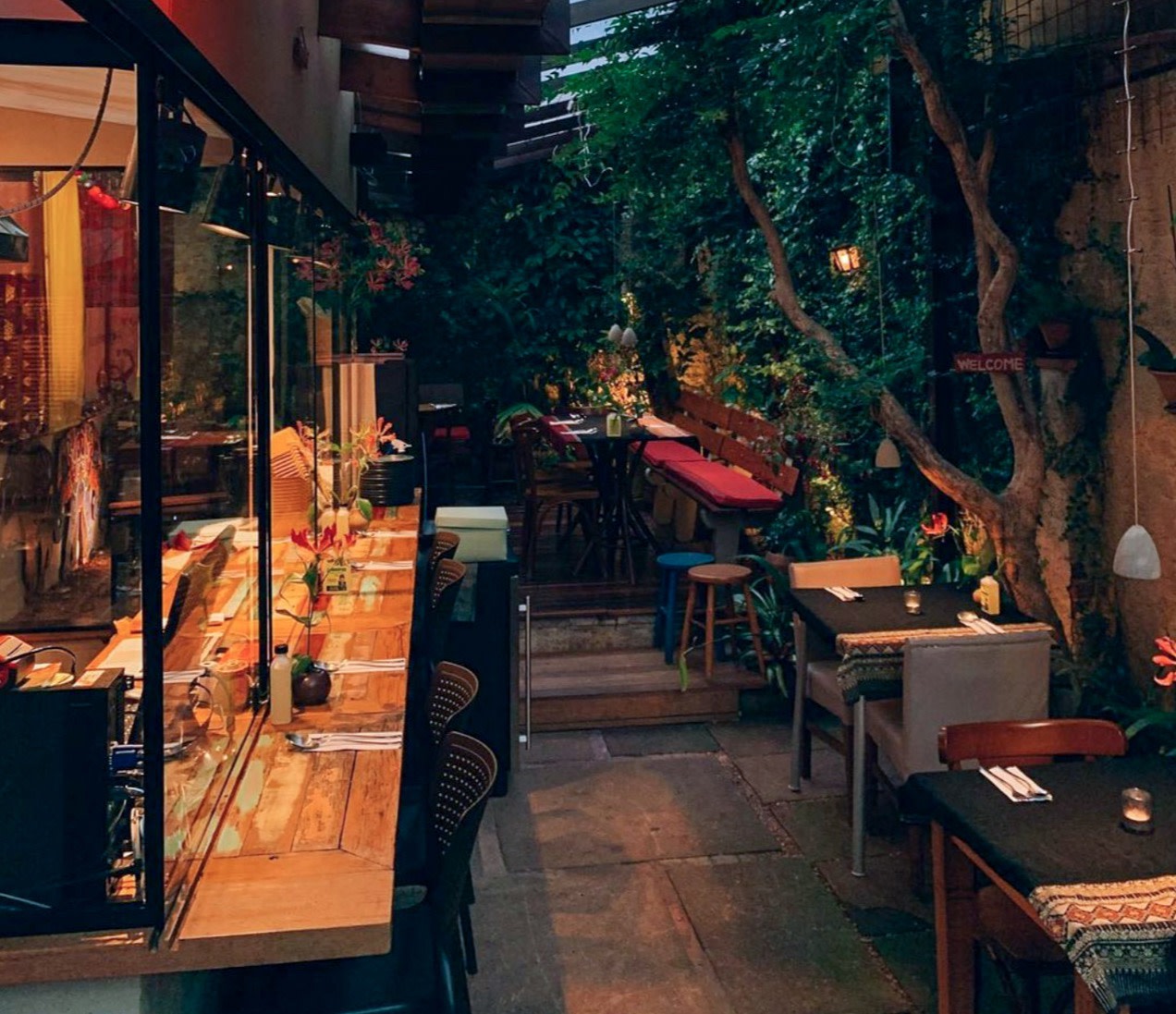 Conheça Nuh Asian Food - Floresta, Porto Alegre - QuintoAndar