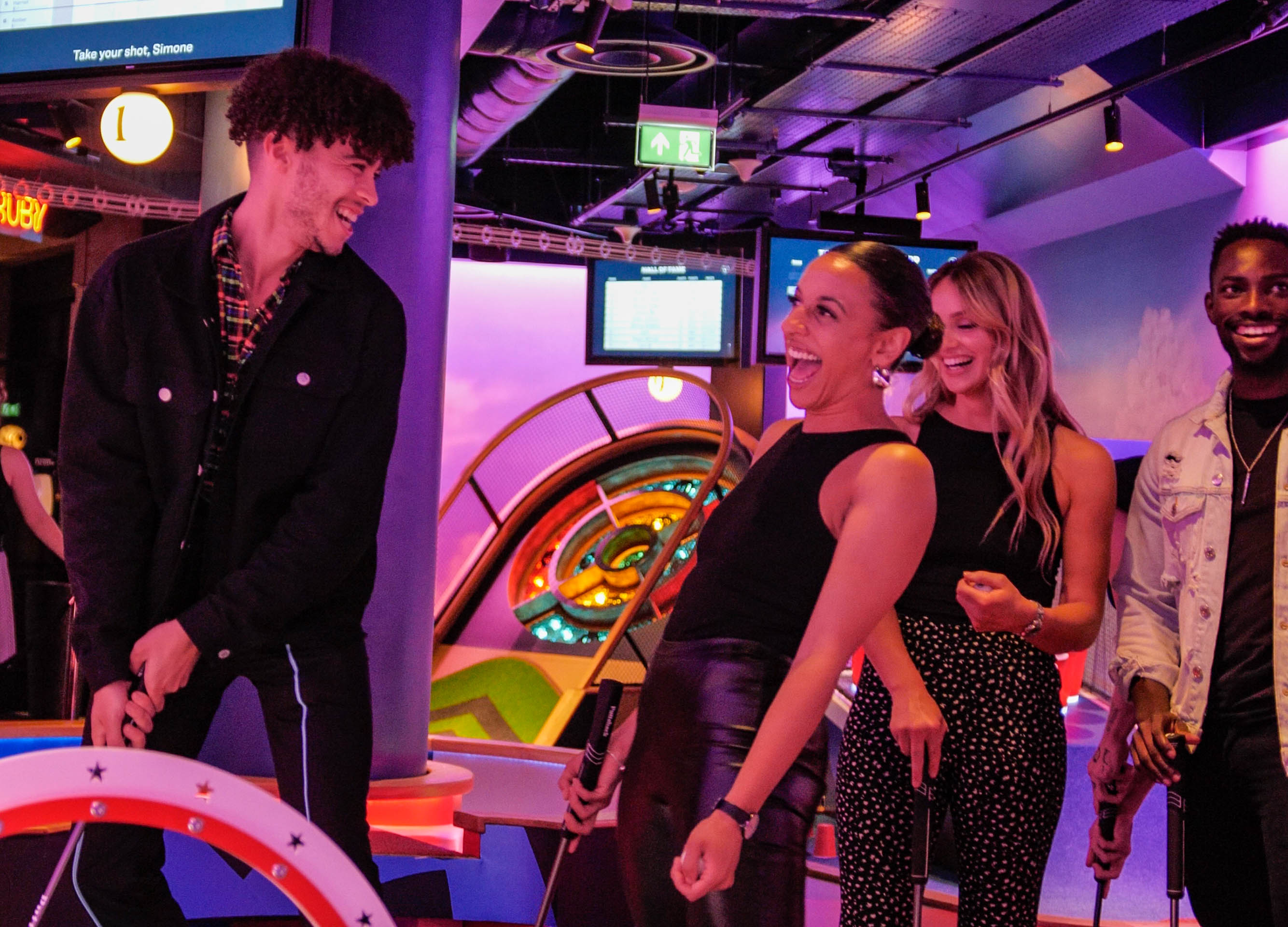 Puttshack | High Tech Mini Golf in London, Essex & USA | Crazy Golf