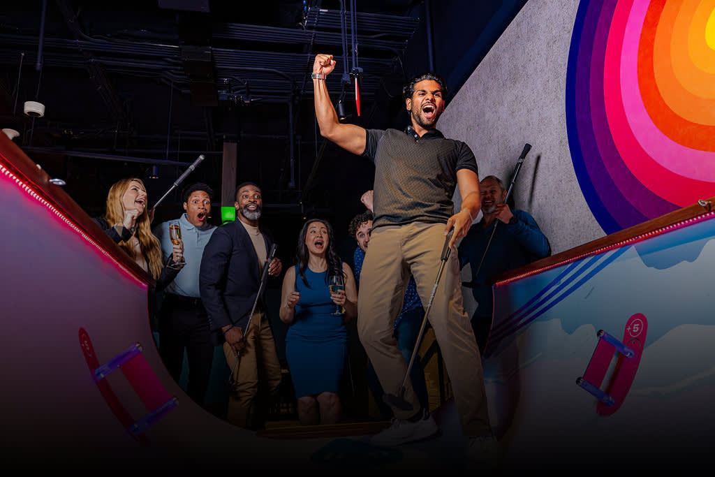 Puttshack Minneapolis | Upscale Mini Golf, Bar & Restaurant