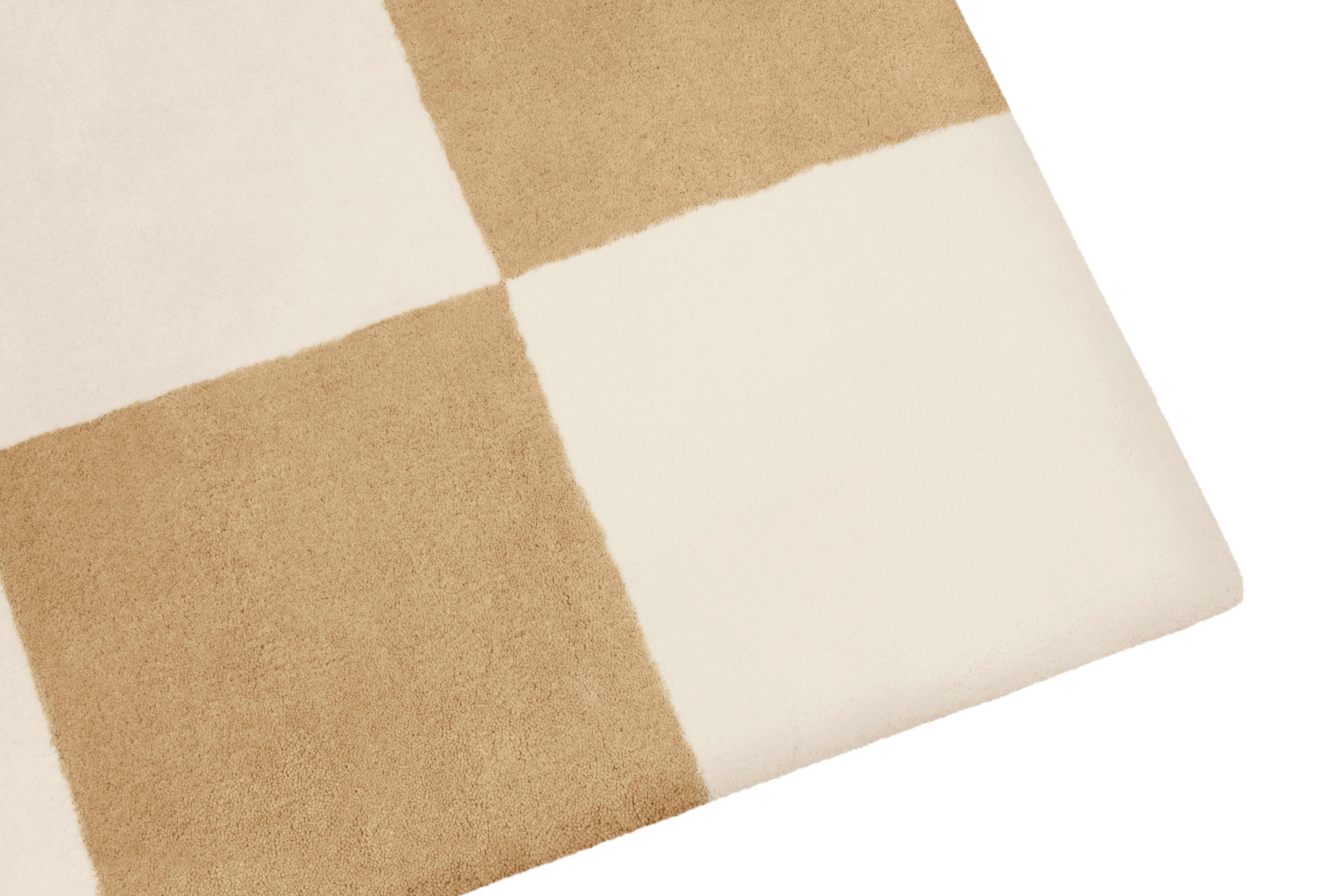 Pattern Rug Large, Off-white / Cream Check — Hem