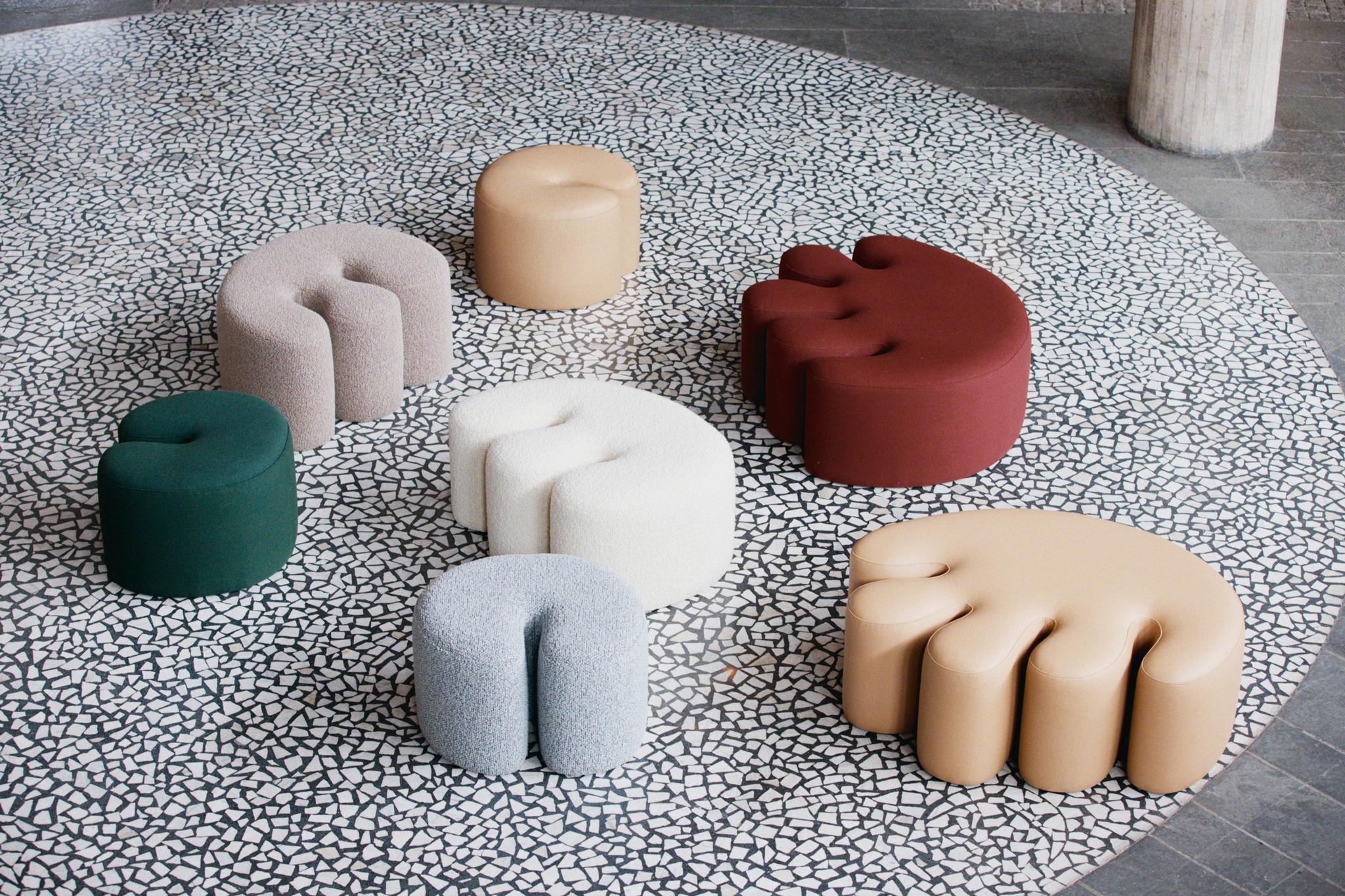 Palma Pouf Medium, Storr 3405 (UK) — Hem