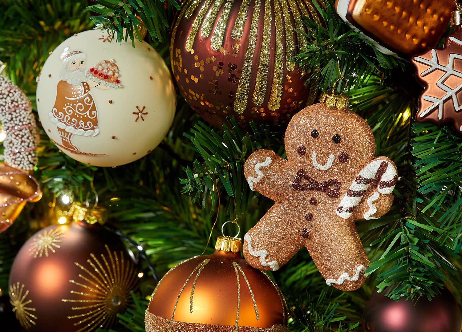 Kerst 2024 - Alles voor kerst 2024 en jouw kerstfeest vind je bij Aveve