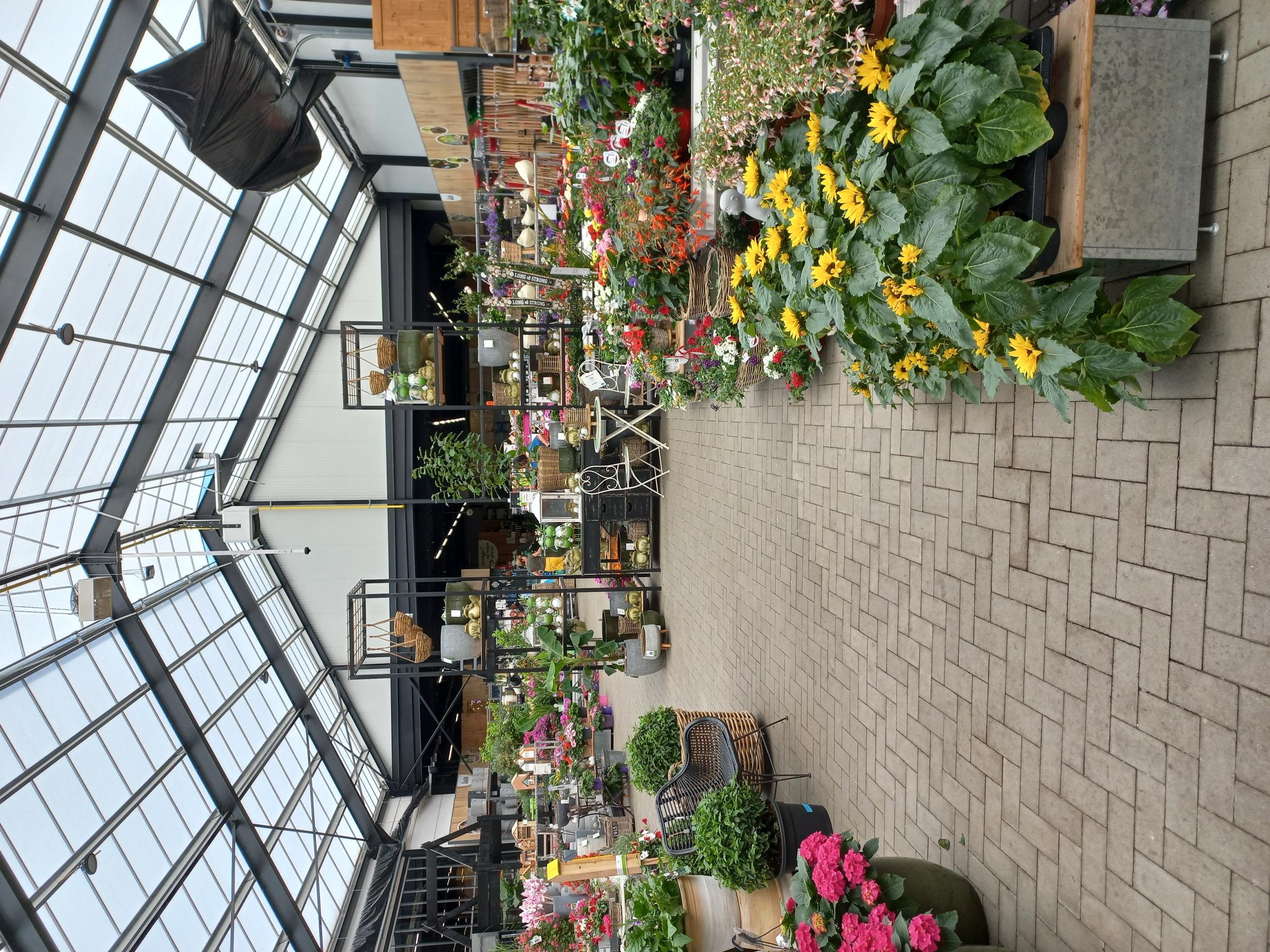 Aveve Bree - Hier groeit plezier.