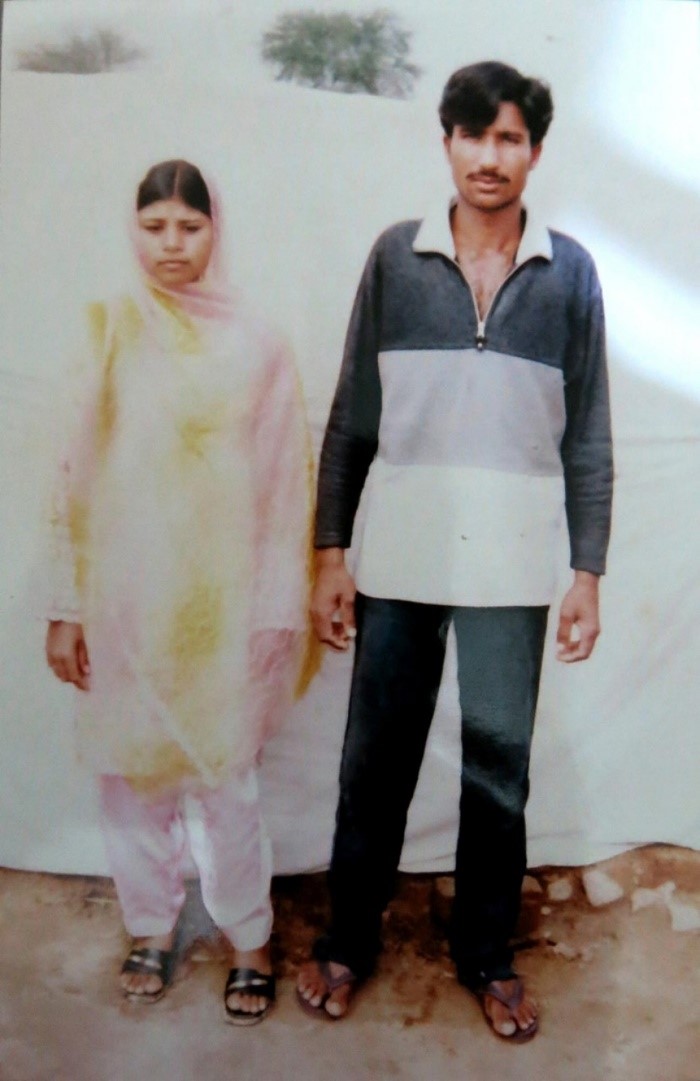 Shahzad and pregnant wife Shama Masih brutalized by mob, burnt alive in ...