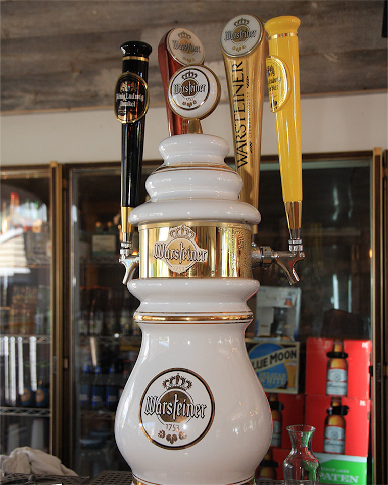 Traditional German-Style Bar and Restaurant | Biergarten at Put-in-Bay