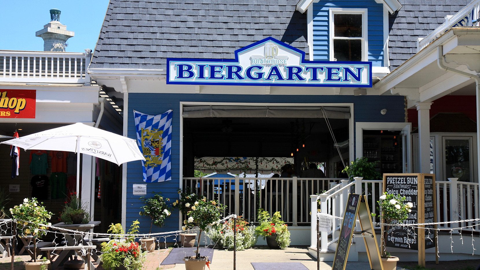 Traditional German-Style Bar and Restaurant | Biergarten at Put-in-Bay