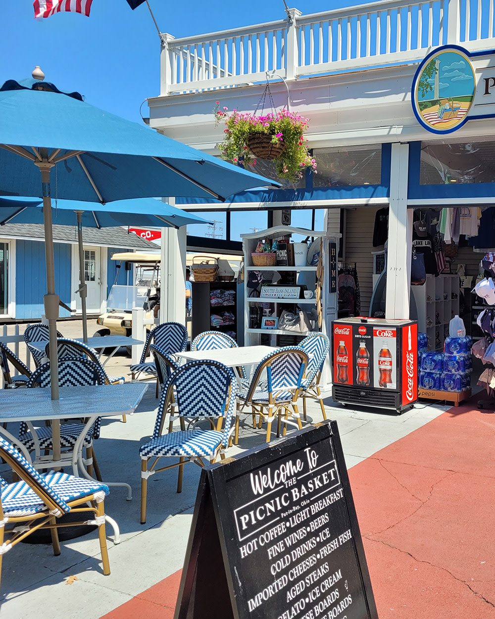 Traditional German-Style Bar and Restaurant | Biergarten at Put-in-Bay