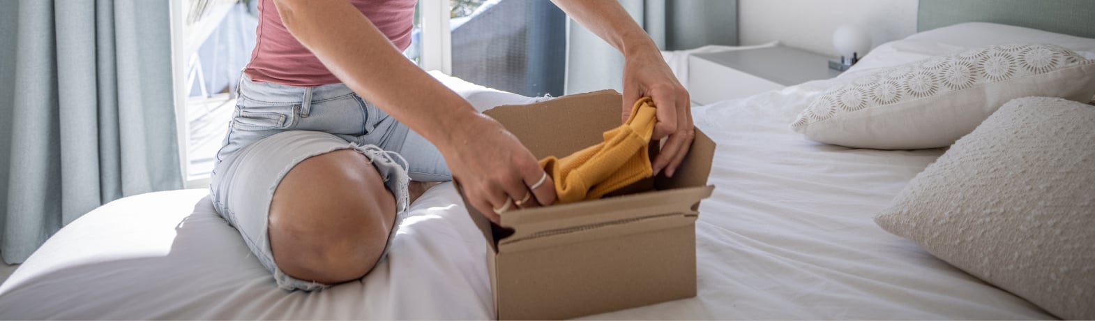 How To Package Clothes For Shipping | Send Clothes in the Post | Parcel2Go