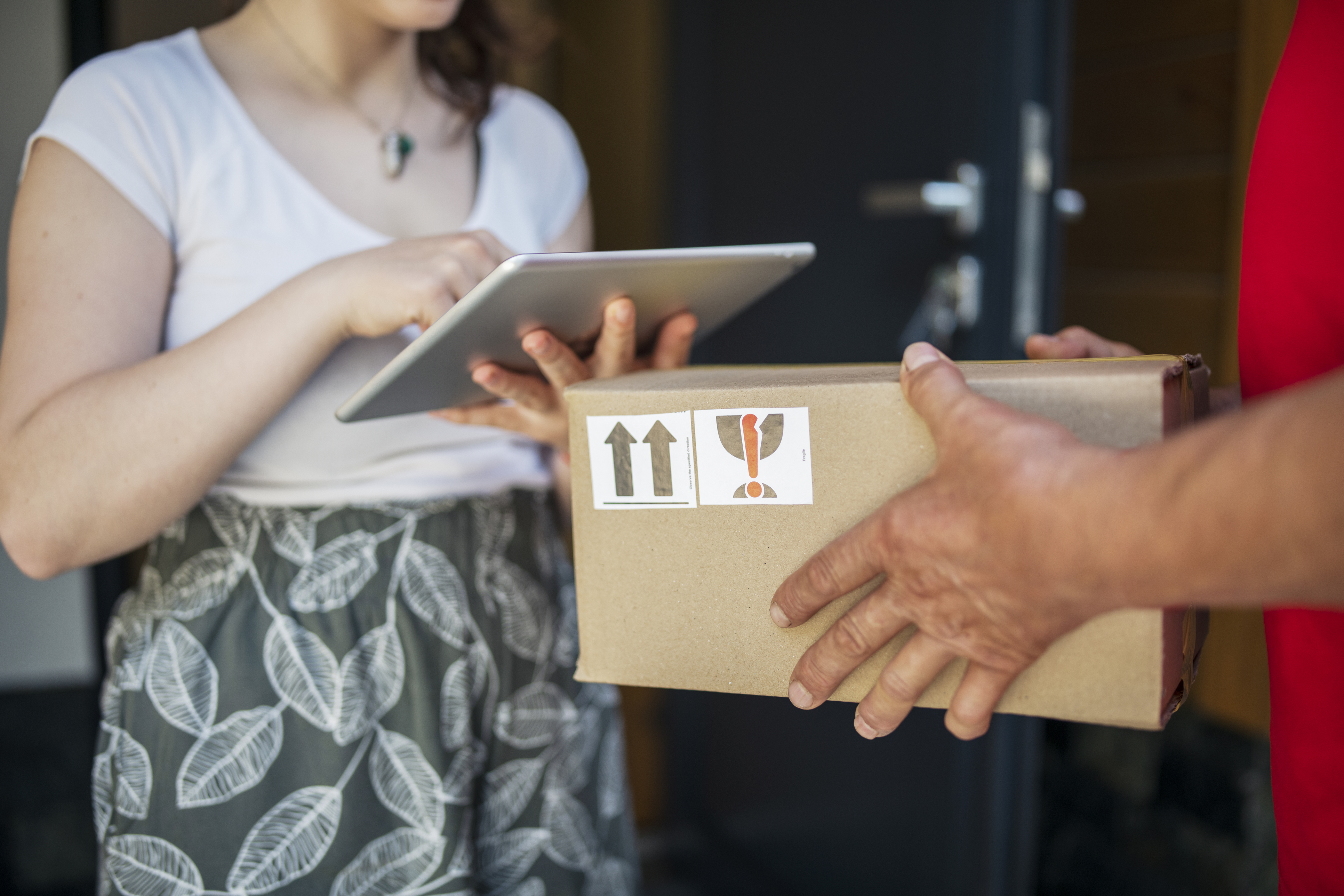 Despatch Bay Alternative - Compare Parcel Delivery | Parcel2Go